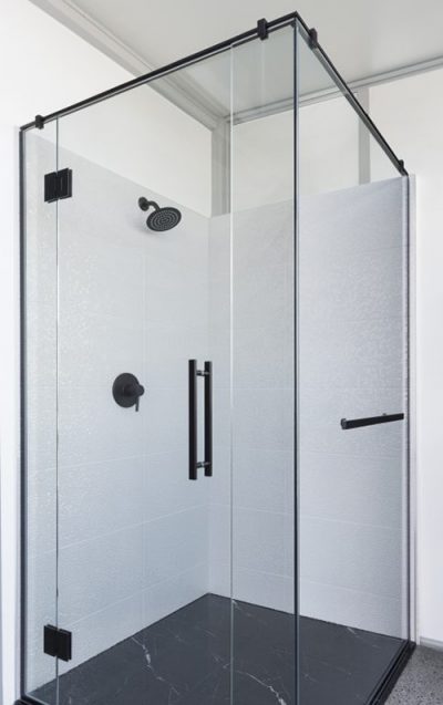 Frameless Glass Shower - ShowerMan